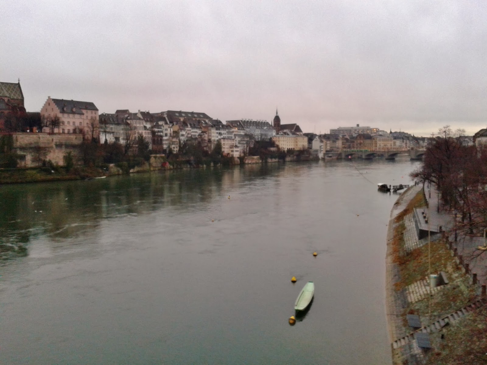 Viajar e descobrir: Suíça - Rio Rhein