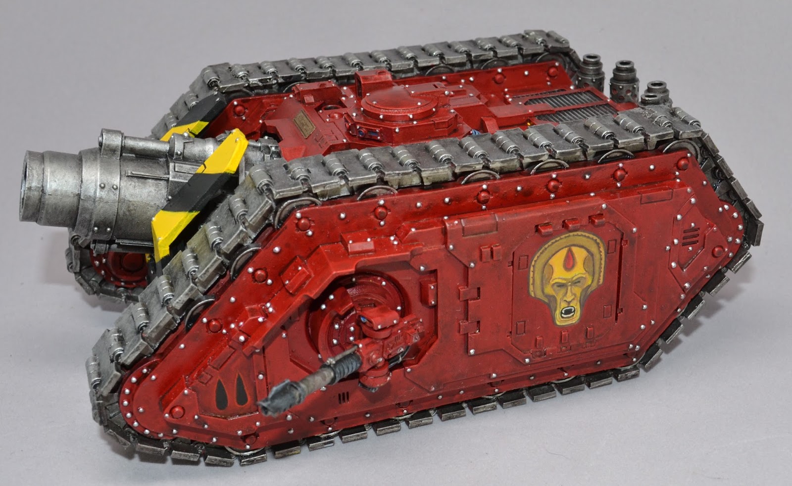 Sepulchre of Heroes: Blood Angels Typhon Siege Tank (with Freehand designs)