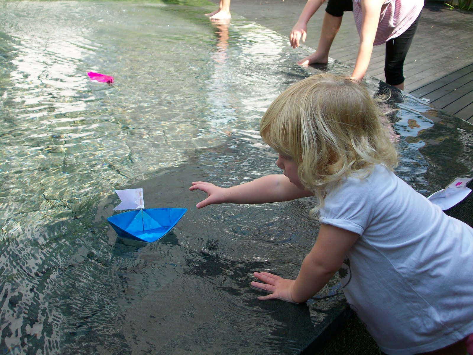365 DAYS OF PINTEREST CREATIONS: day sixty four: paper boats