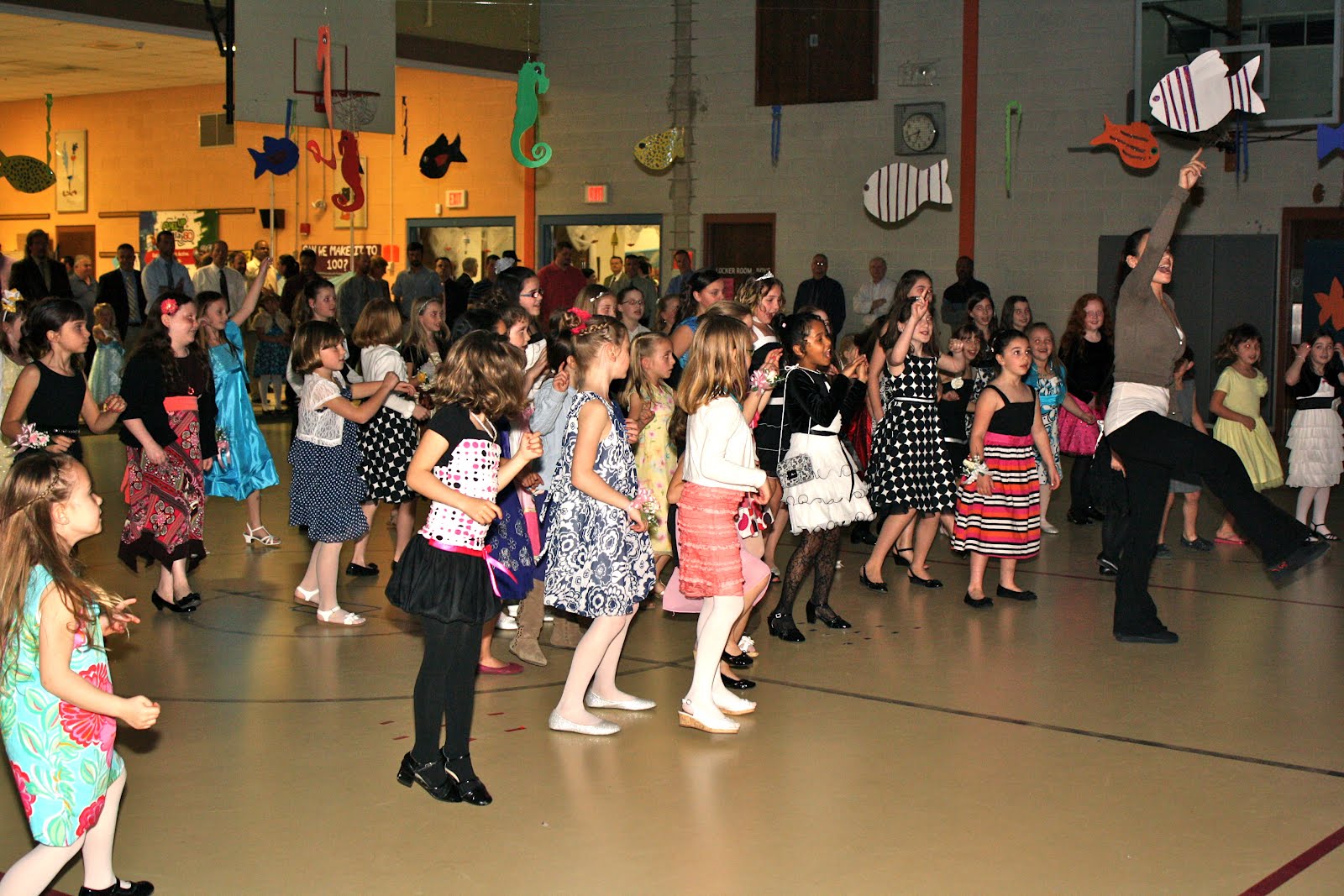 Charlestown School PTO: Fun Time at Father-Daughter Dance!