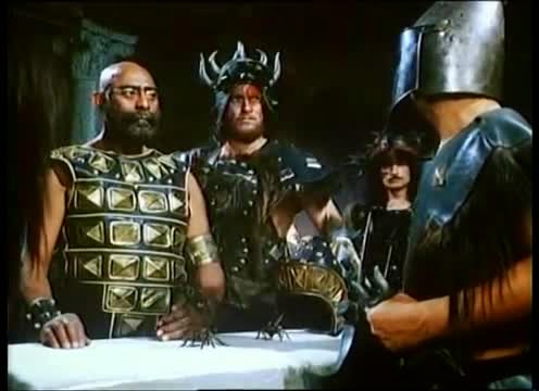 CINE BIZARRO: ATOR L´INVINCIBLE (ATOR EL PODEROSO)