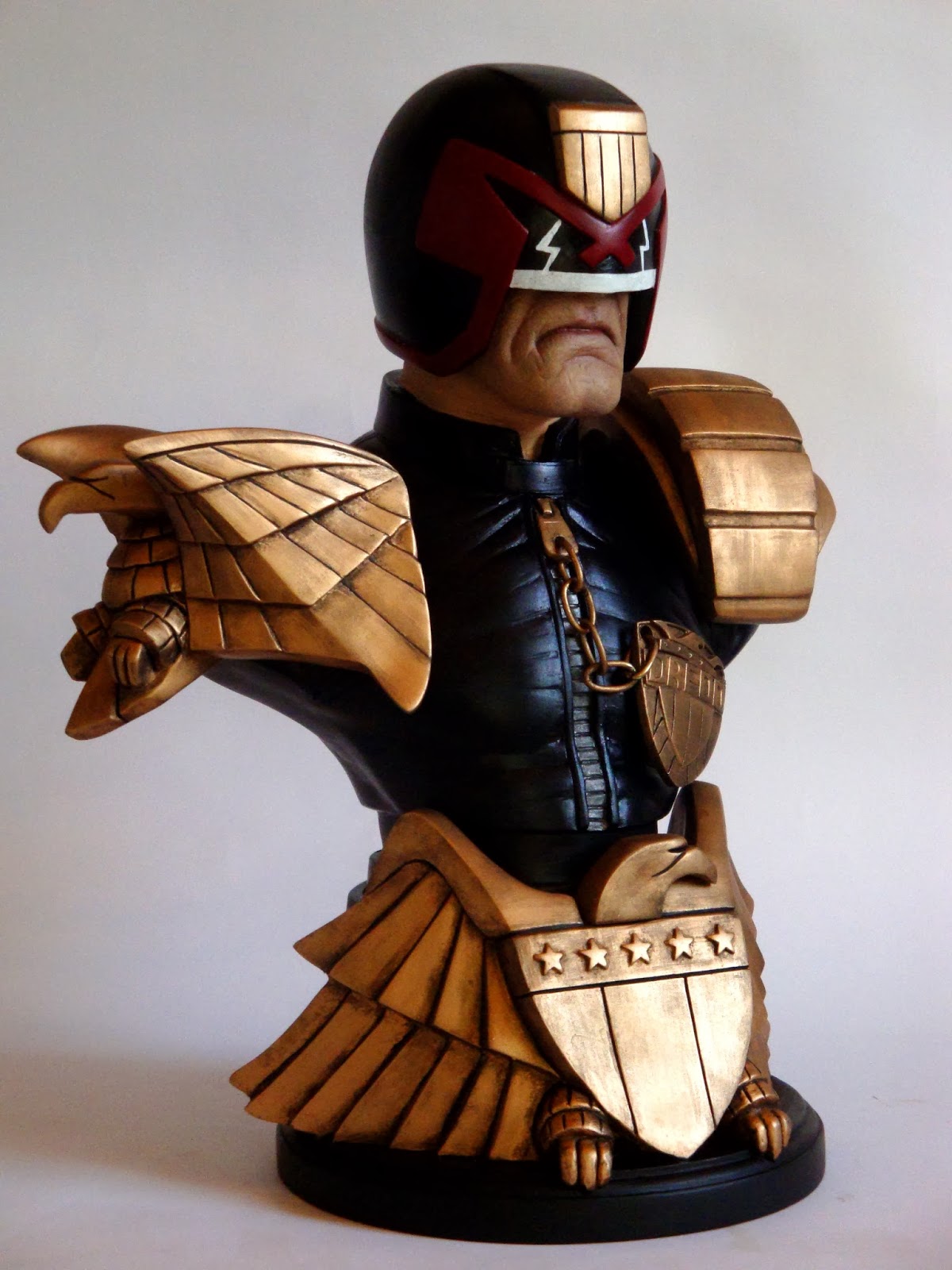 Michael White Sculpting & Props: Judge Dredd & Judge Anderson 1/3 Scale ...