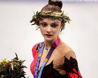 G.Ritmica: ANA BESSONOVA