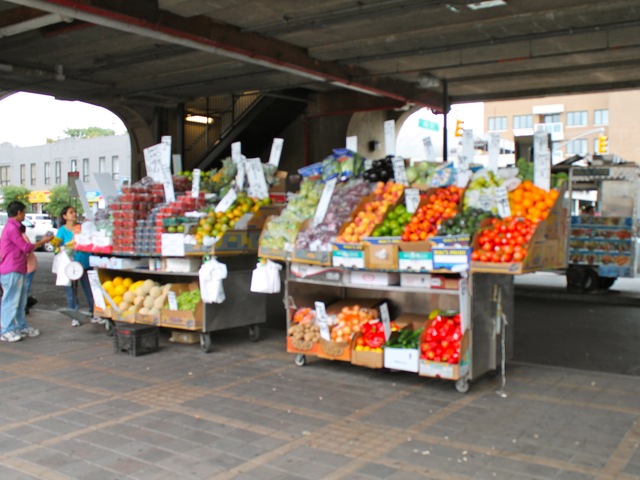 Queens Crap: Push to ban Sunnyside food carts