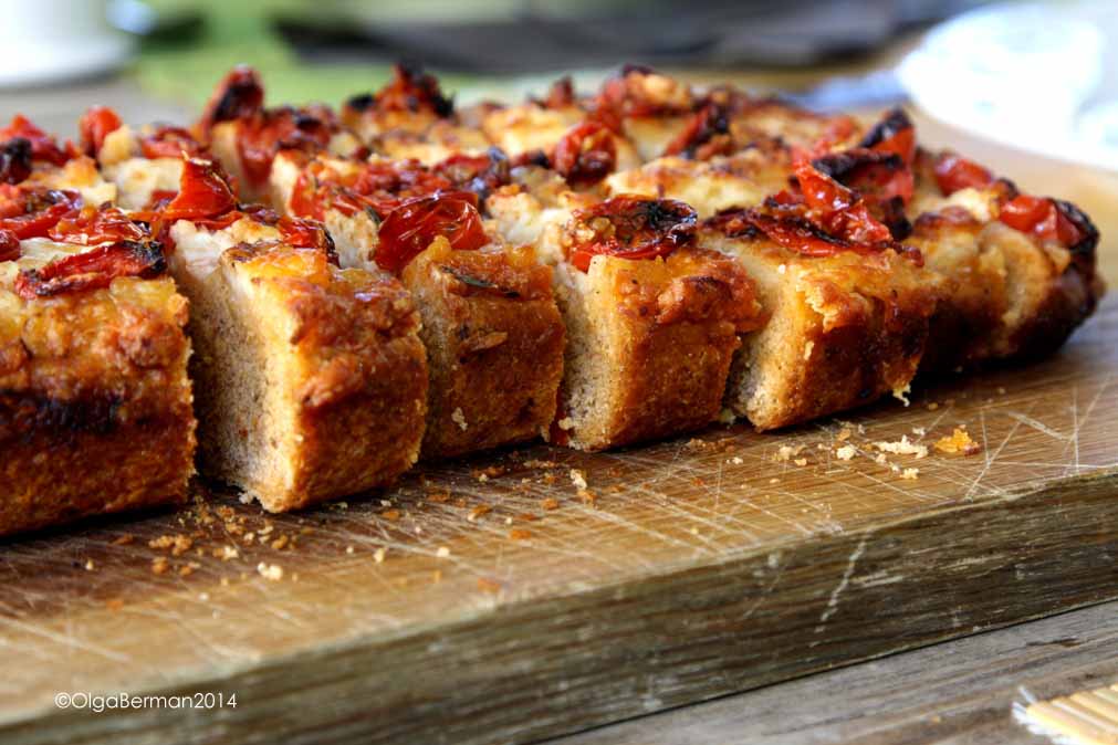 Mango & Tomato: Aglaia Kremezi's "Tomato Salad" Bread: Memories of ...