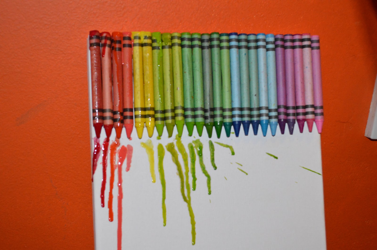 Eagle Mum: Crayon Art