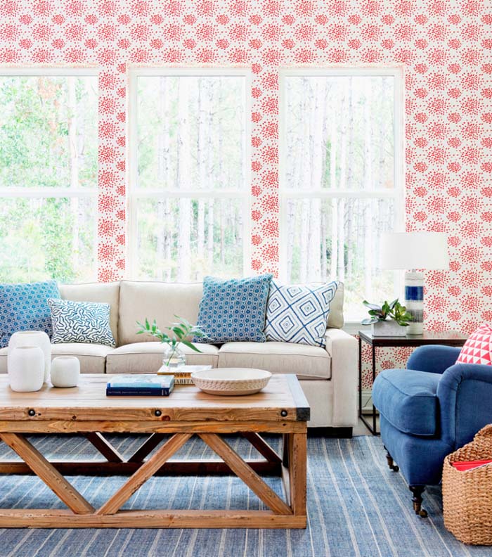 Keltainen talo rannalla: Värejä, taidetta ja tapetteja