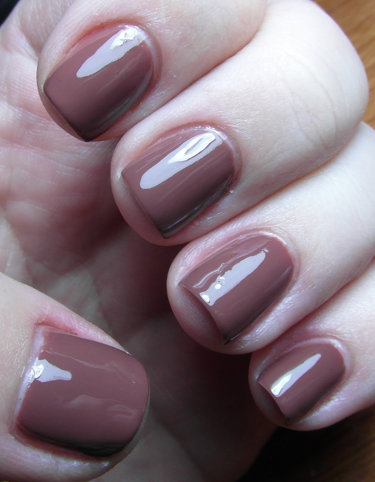 hotpinkaurora: Zoya Dea