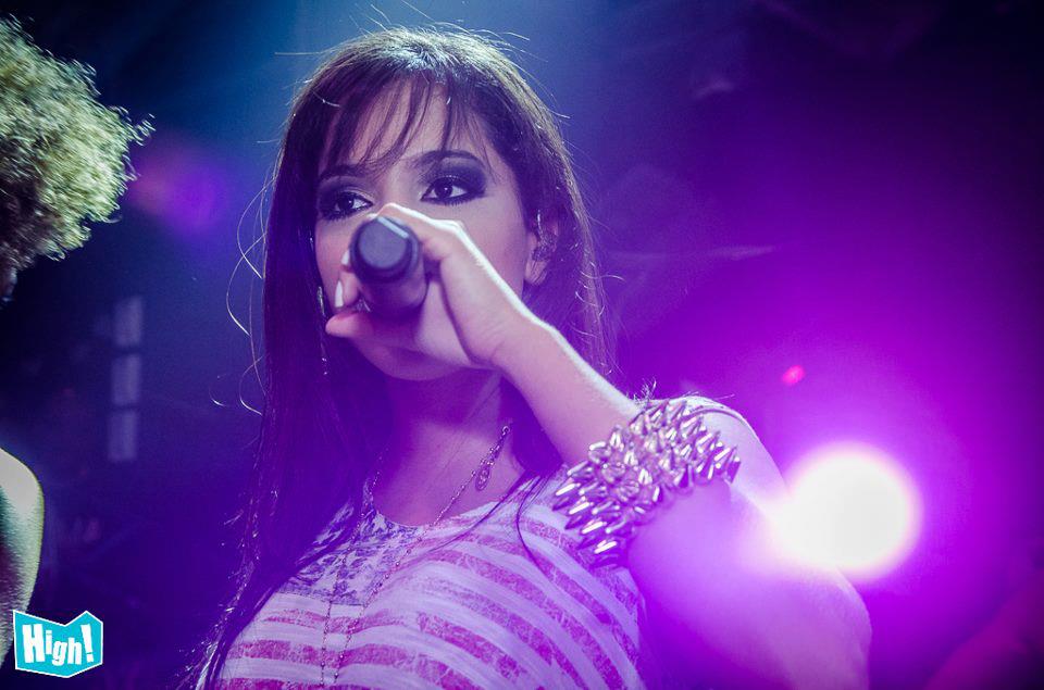 Mc Anitta: Anitta nome de Remédio kkk