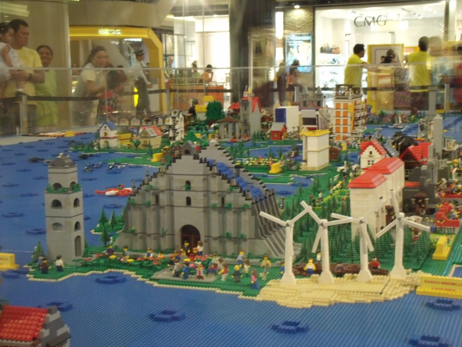 It's More Fun in the Philippines with LEGO - Cebu X-Geeks