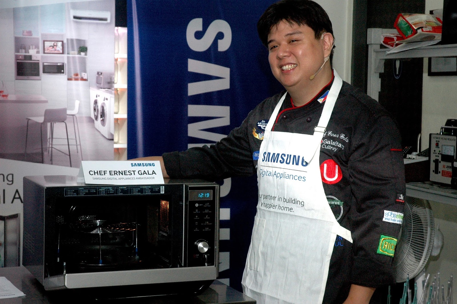 DUDE FOR FOOD: Man Up in the Kitchen with the Samsung Smart Oven