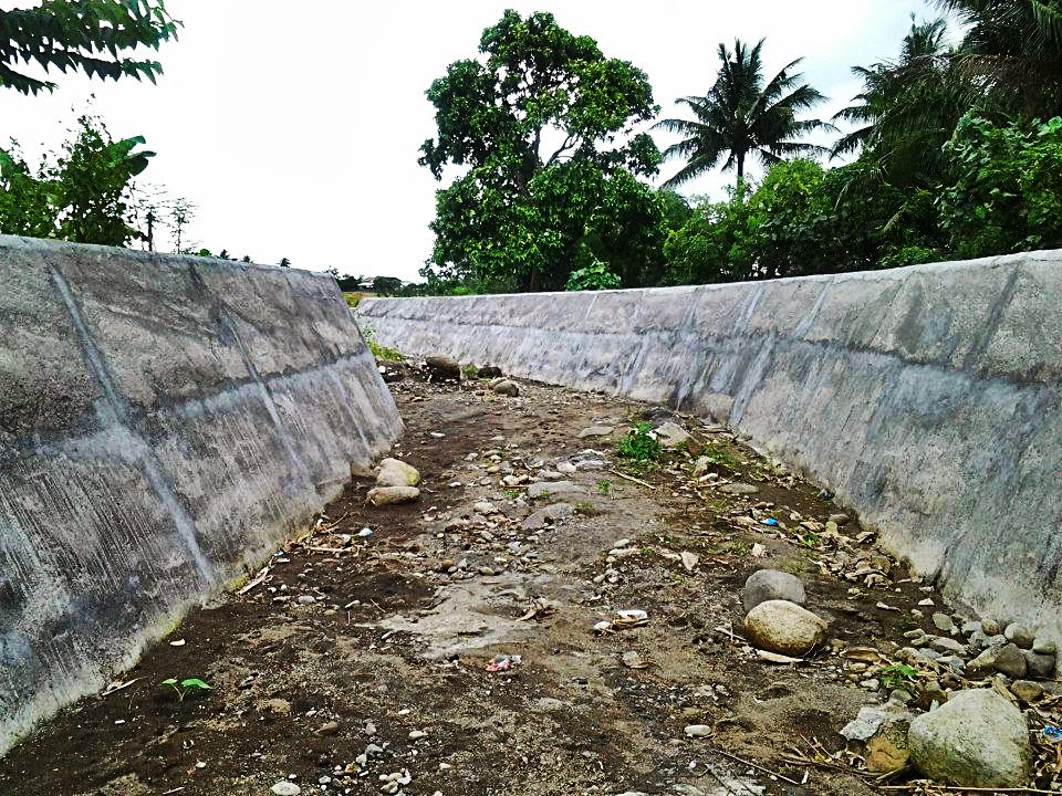 Albay 3rd District: Albay 3rd District flood control dikes: protecting ...