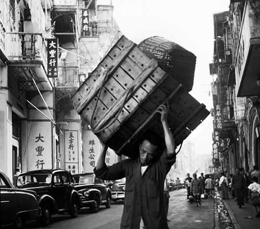 Los Grandes Fotografos: Fan Ho (1937-2016)