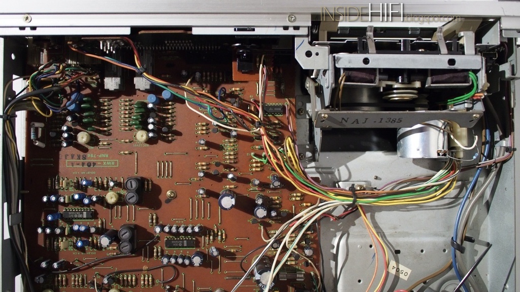 Inside Hi-Fi: Pioneer CT-300