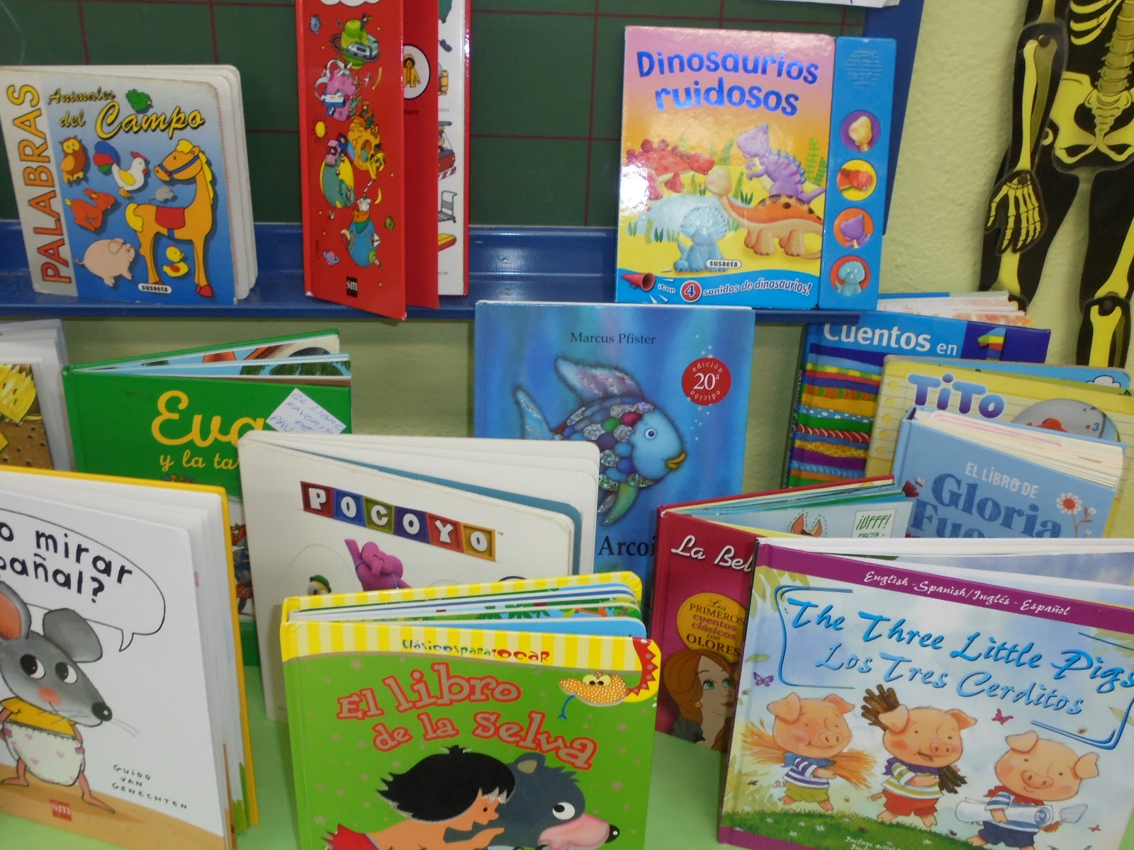 ABRACADABRA: SEMANA DEL LIBRO: "RINCÓN DE NUESTROS LIBROS FAVORITOS"