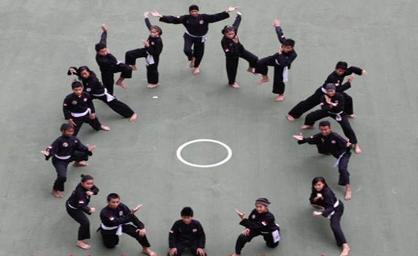 PENCAK SILAT ~ .:: Sekolah Indonesia Jeddah