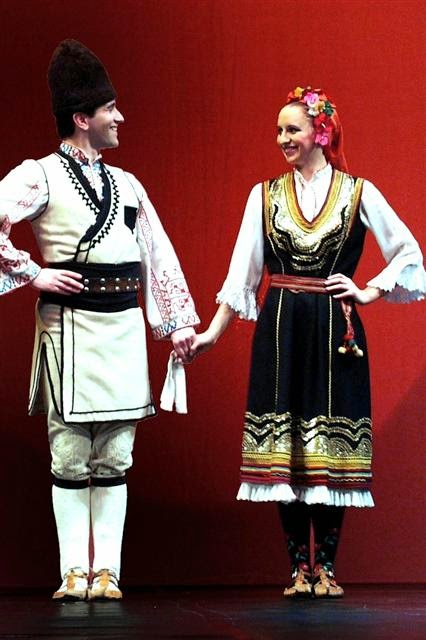 Български народни танци април 2014