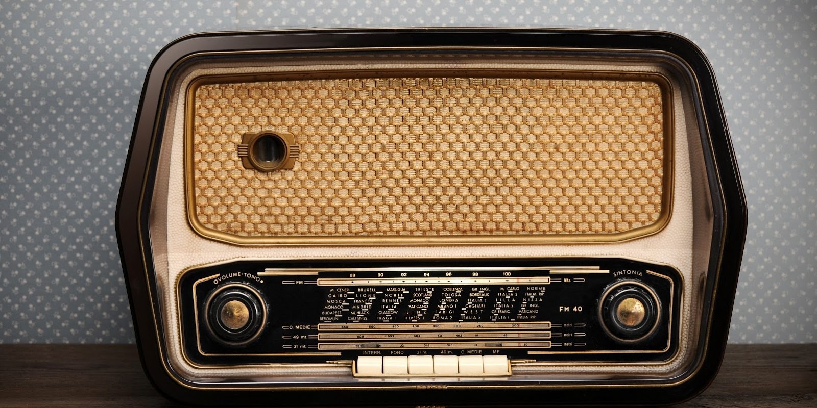 PlayDX: A new Italian station on air: Radio Milano 1602 AM (Milan area ...