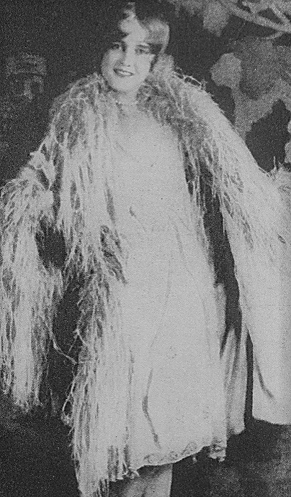 Ruth Taylor ~ The Beautiful Blonde