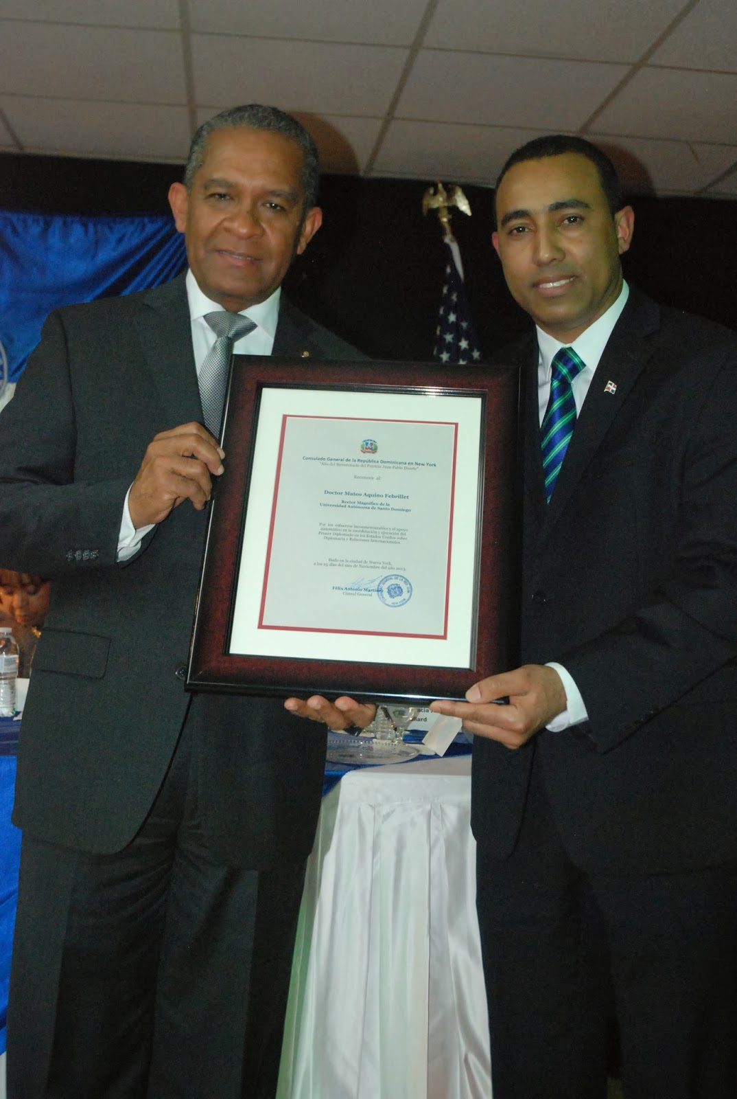 El Fogón en la Red: UASD REALIZA GRADUACION DE DIPLOMADO EN NUEVA YORK