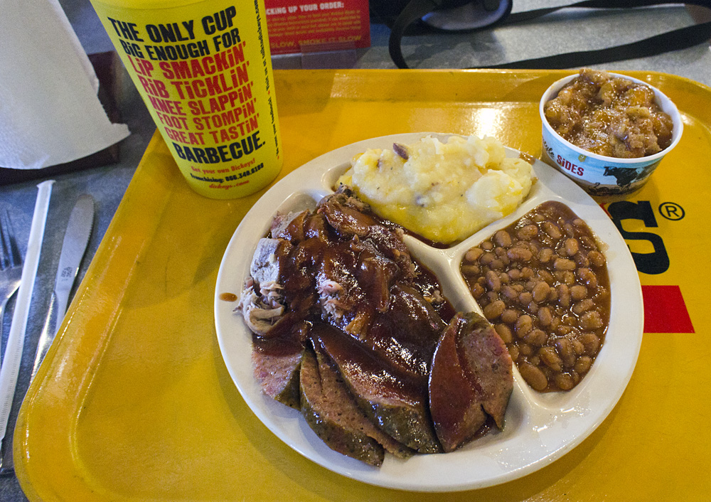 The Great Bbq Quest Dickeys Barbecue Pit