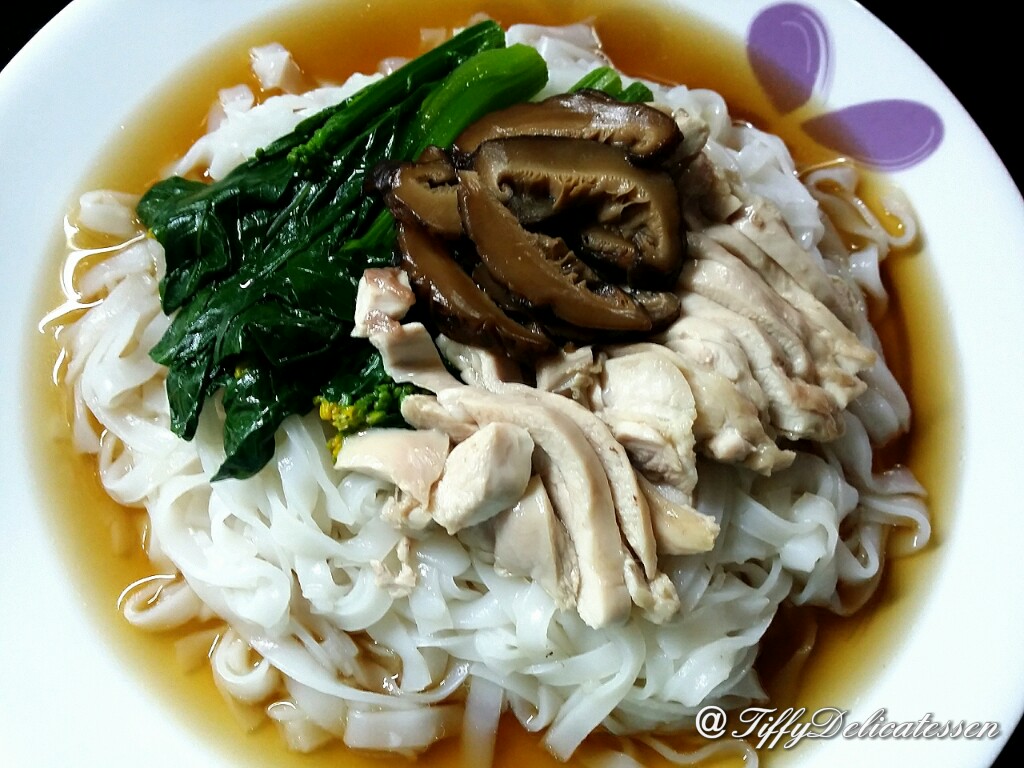 Tiffy Delicatessen: Chicken Hor Fun