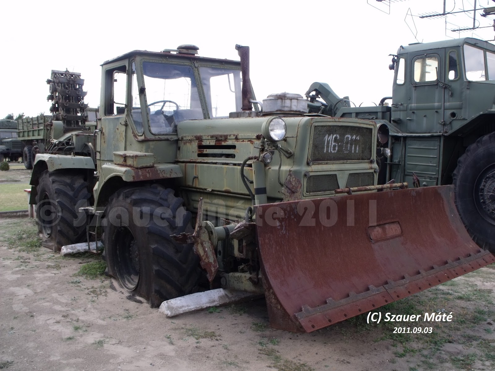 ..Mezőgépek..: Harkov T-150/K árokásó traktor