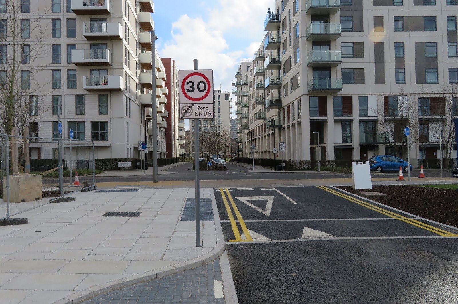 Hackney cyclist: Chobham Manor: The newest neighbourhood in the Olympic ...