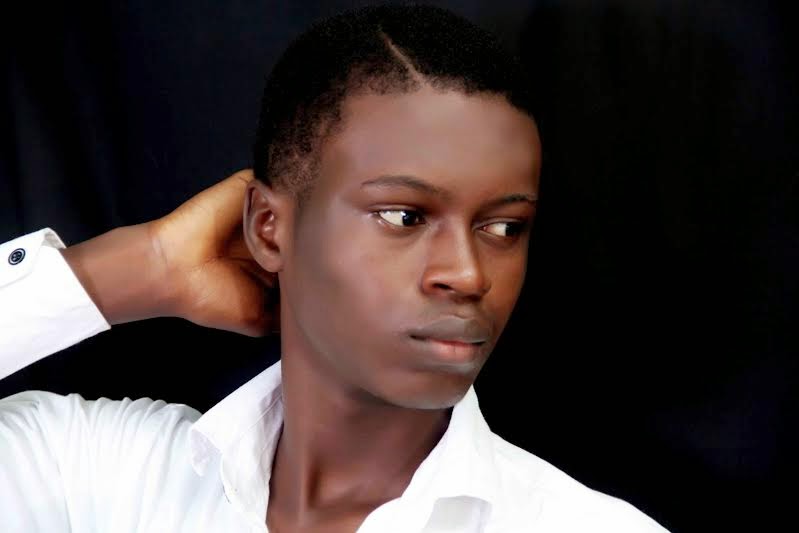 ONYX Godwin releases new photos for the holidays