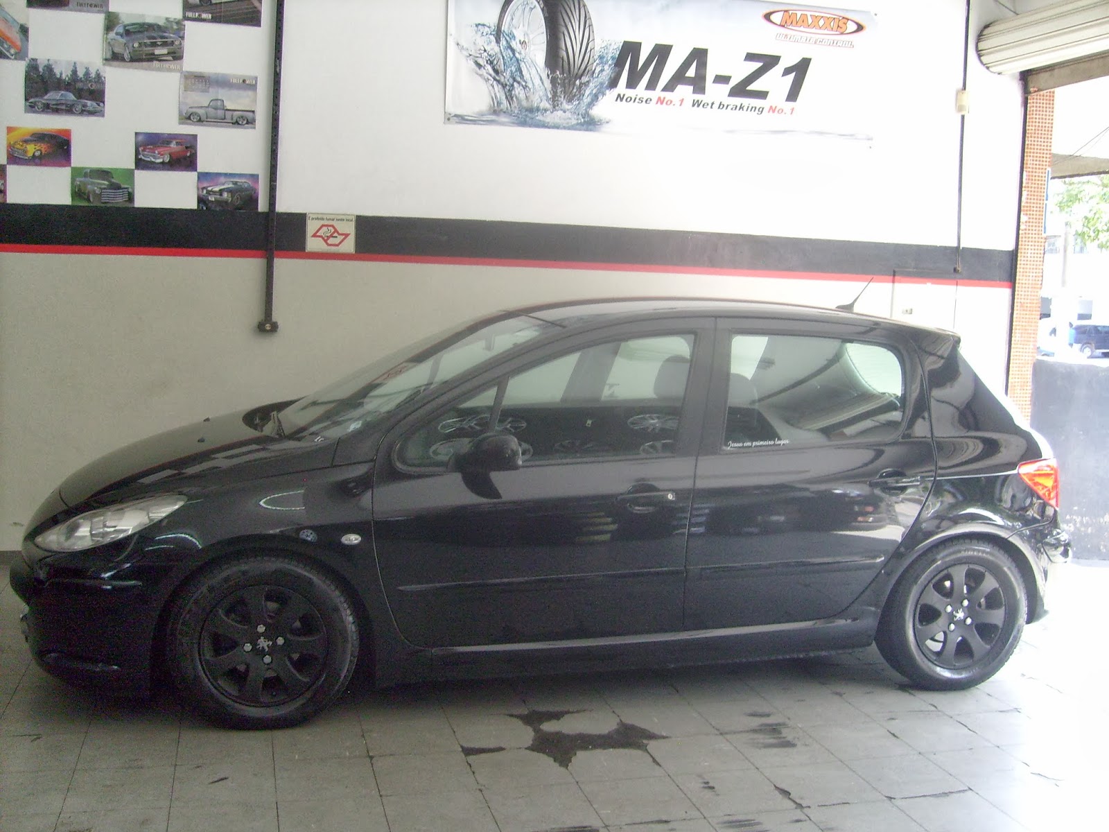 lc3 pneus e rodas: PEUGEOT 307 BLACK