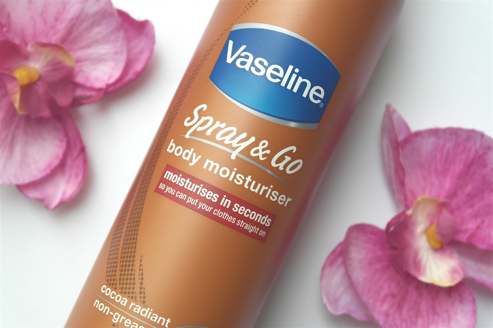 Zoe Georgina: Vaseline Spray&Go Body Moisturiser Review