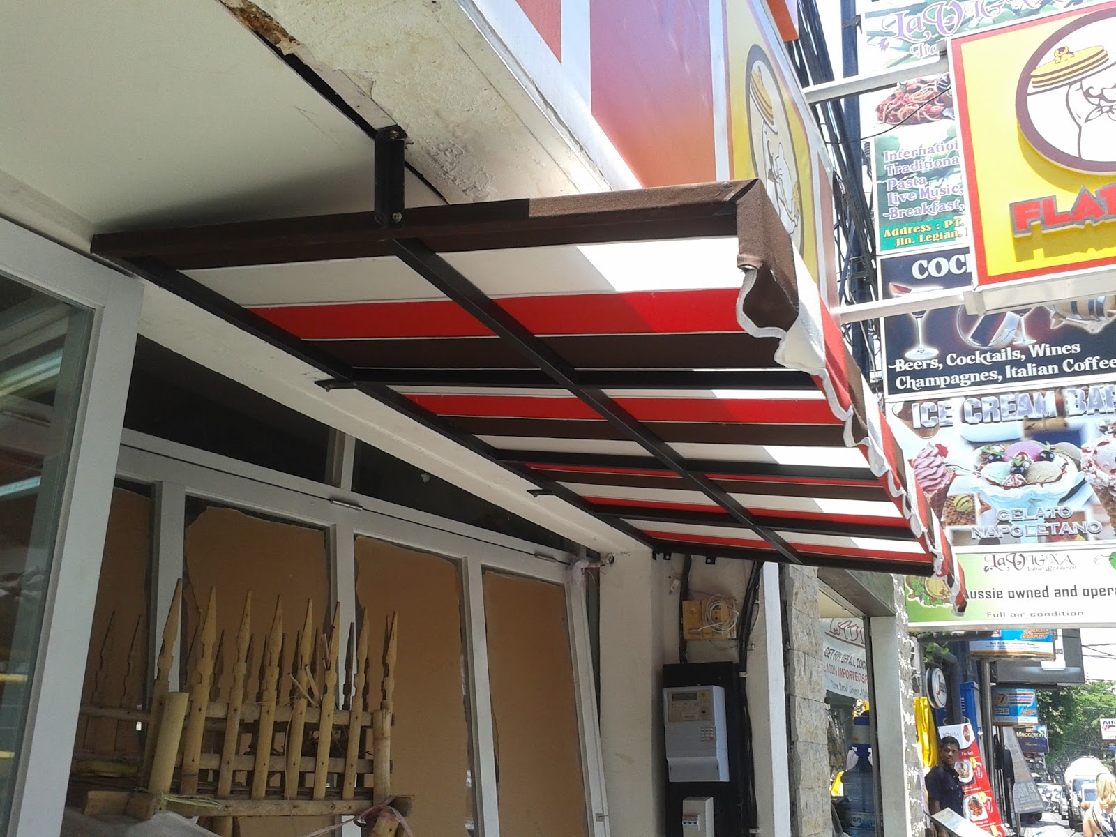 Buat kanopi untuk toko, kedai atau cafe | Bali Glory Steel