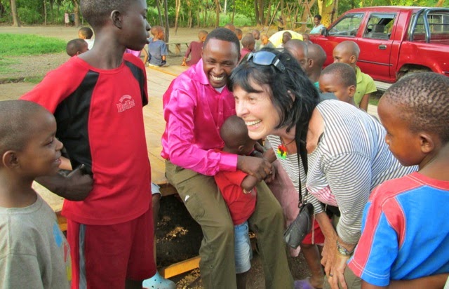 Lynn Connell - MAJENGO