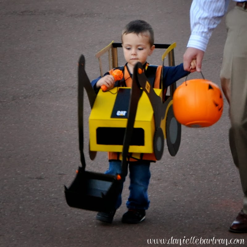 made: Happy Hallween + Construction Equipment Costume Tutorial {DIY}
