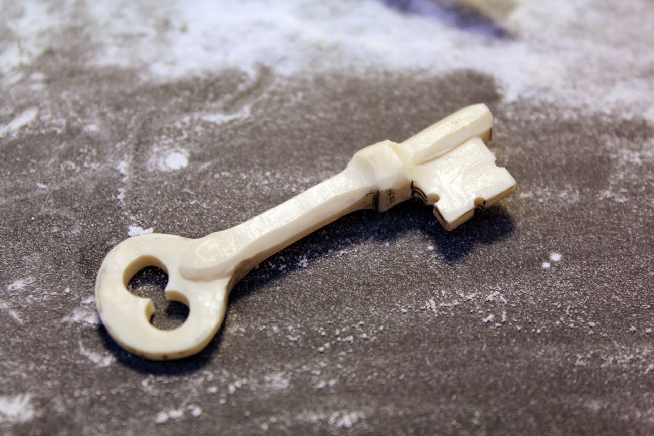Art, Design and Sculpture by Tim Jepson: Antique Key Bone Carving ...