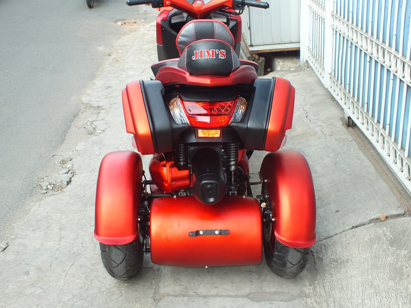 Doctor Matic Klinik Spesialis Motor Matic: YAMAHA NMAX RODA TIGA HIGH ...