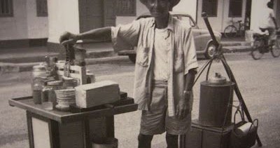 NOSTALGIA: Itinerant Hawkers