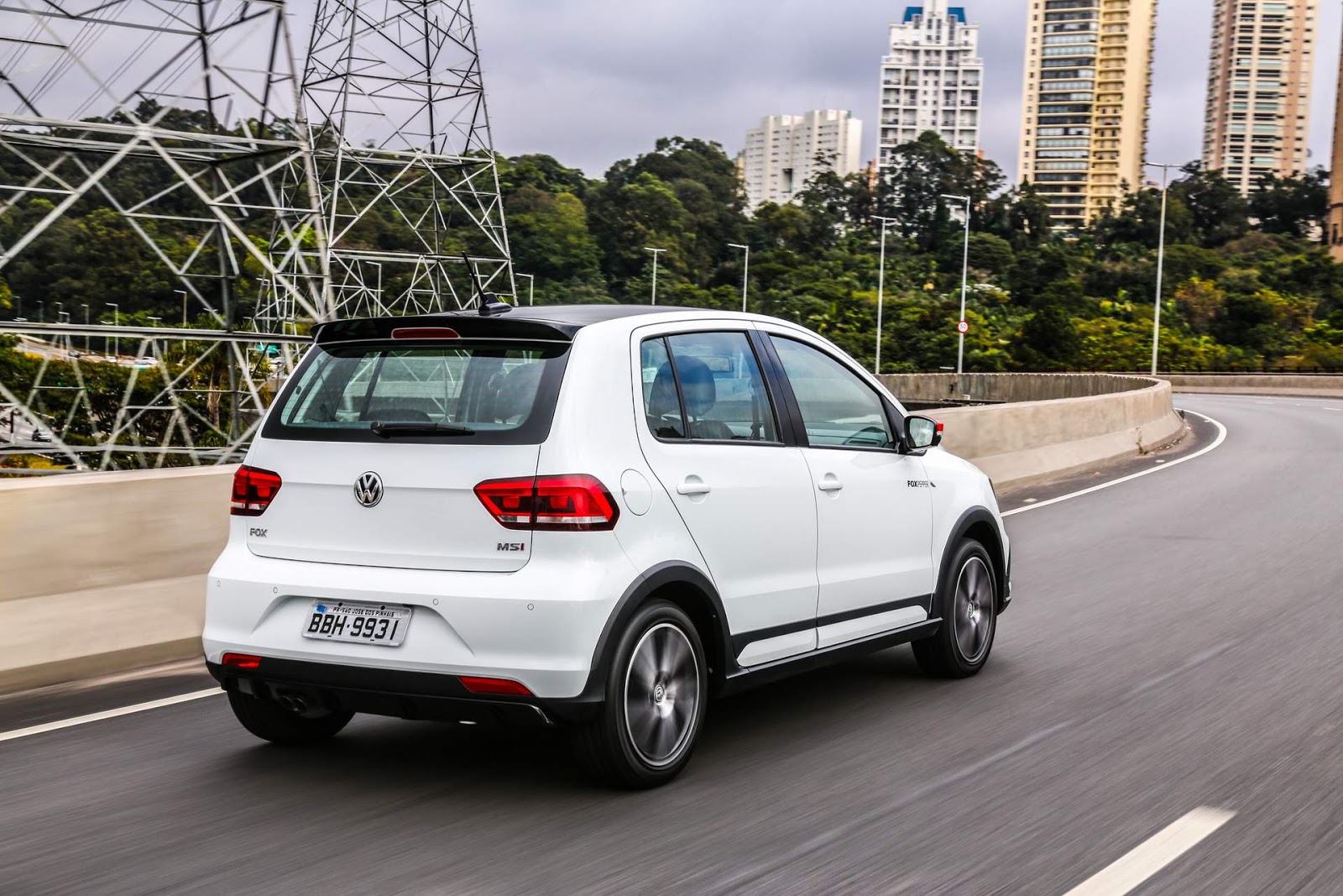 VW Fox Pepper 2018: preço, consumo e detalhes - vídeo