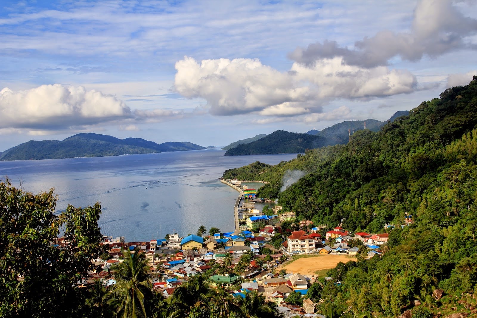 PAKET WISATA ADVENTURE PULAU BAWAH - ANAMBAS - INDONESIA - CV. Amanah ...