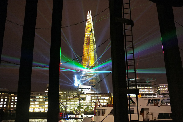 The Shard: Laser Light Show Opens Europe's Tallest Building ~ Kuriositas