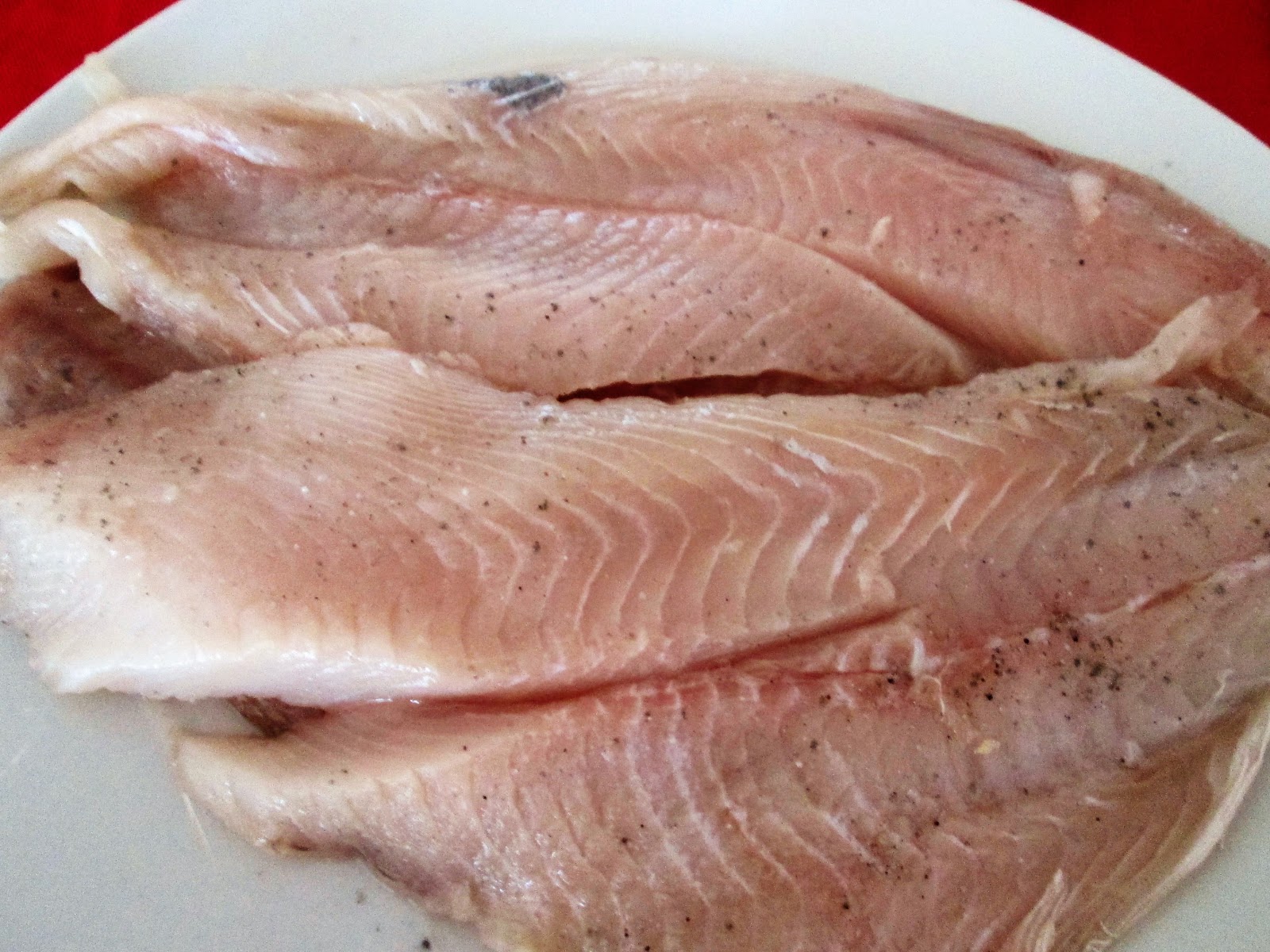 COCINA CHILENA E INTERNACIONAL NORMA: REINETA FRITA. (para 2 personas)