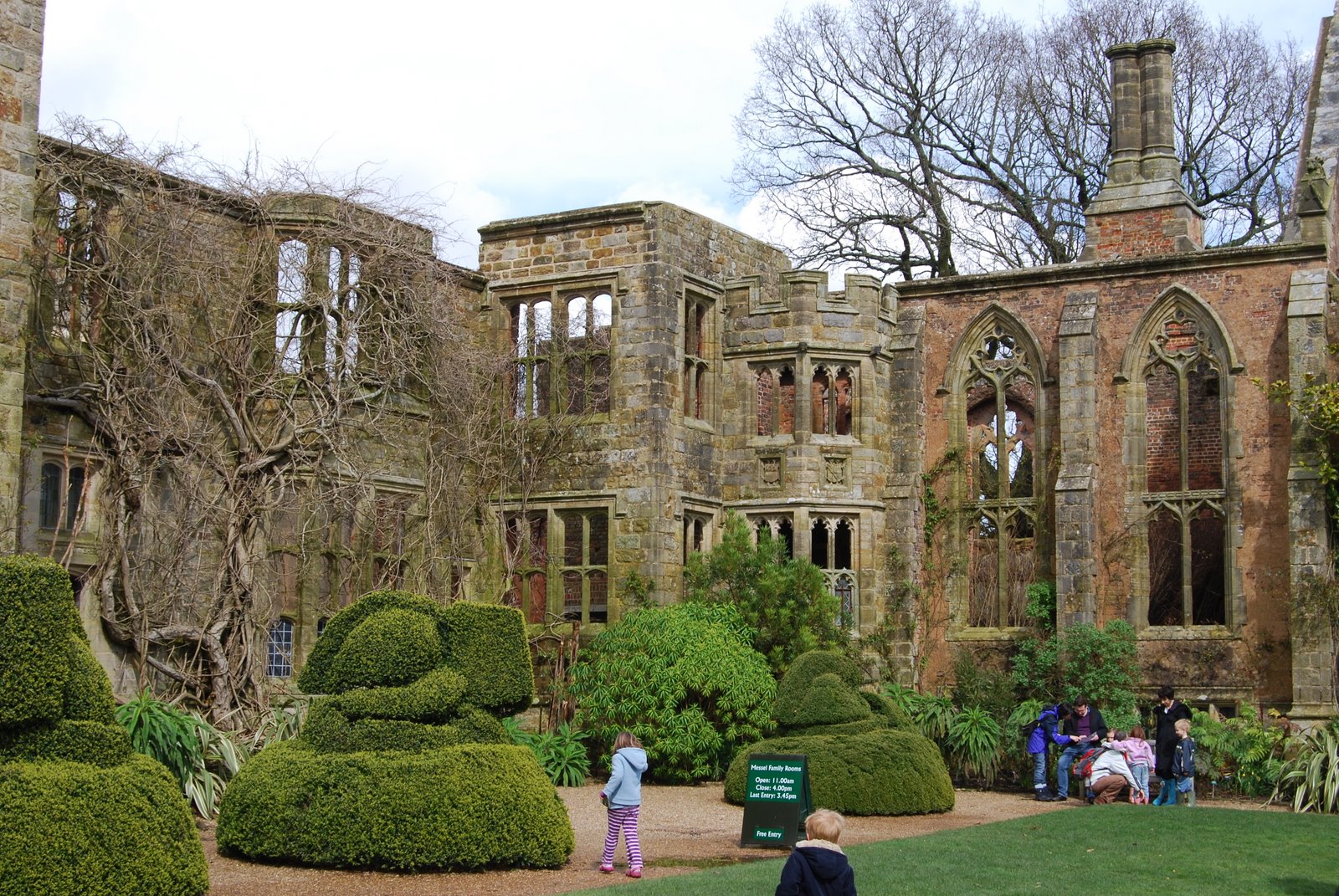 Layman's London: Nymans, Handcross, West Sussex