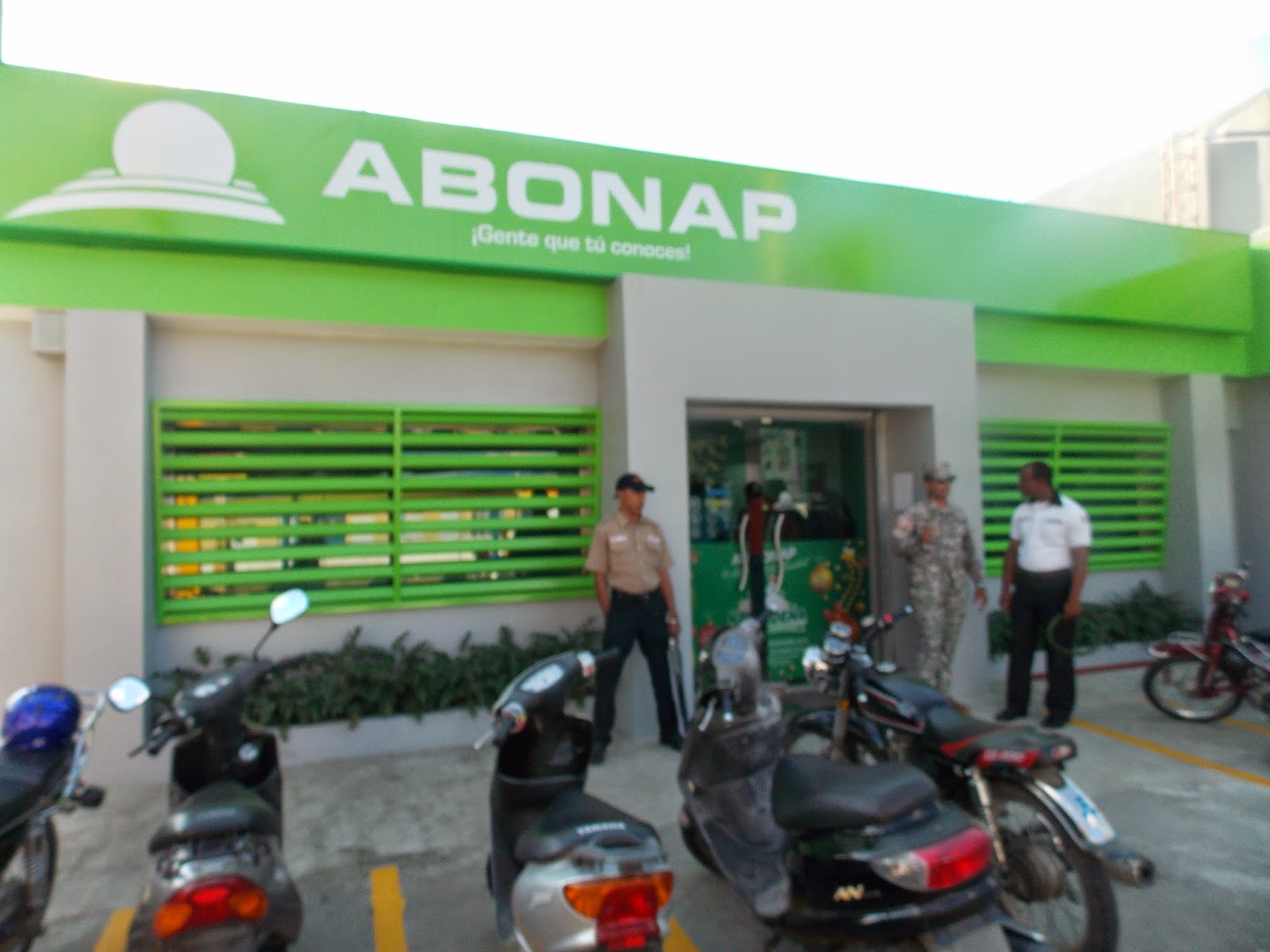 RESPLANDOR.COM.DO: REINAUGURAN NUEVAS Y MODERNAS INSTALACIONES OFICINA ...