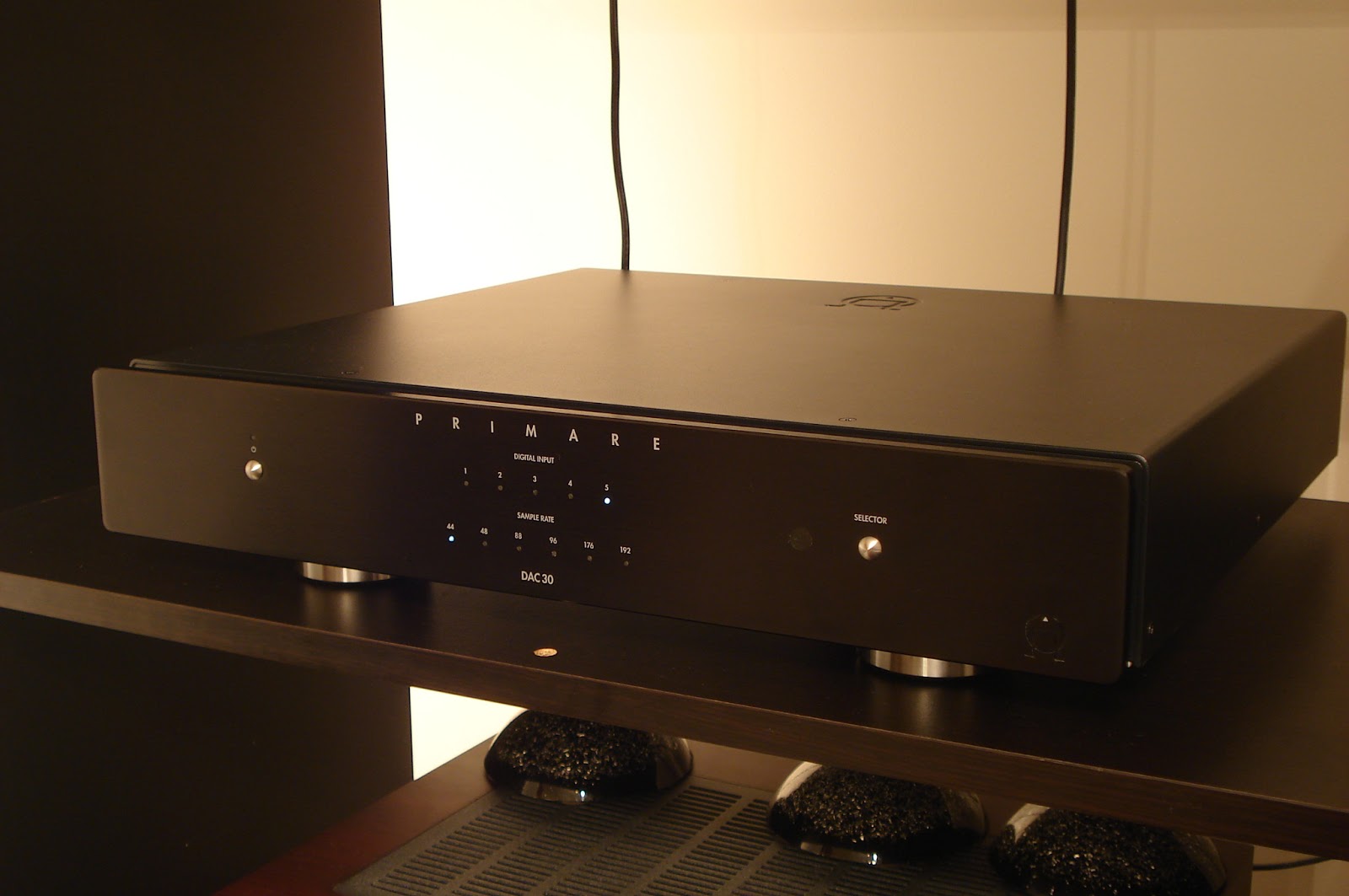 Audiophiles Place: PRIMARE DAC 30