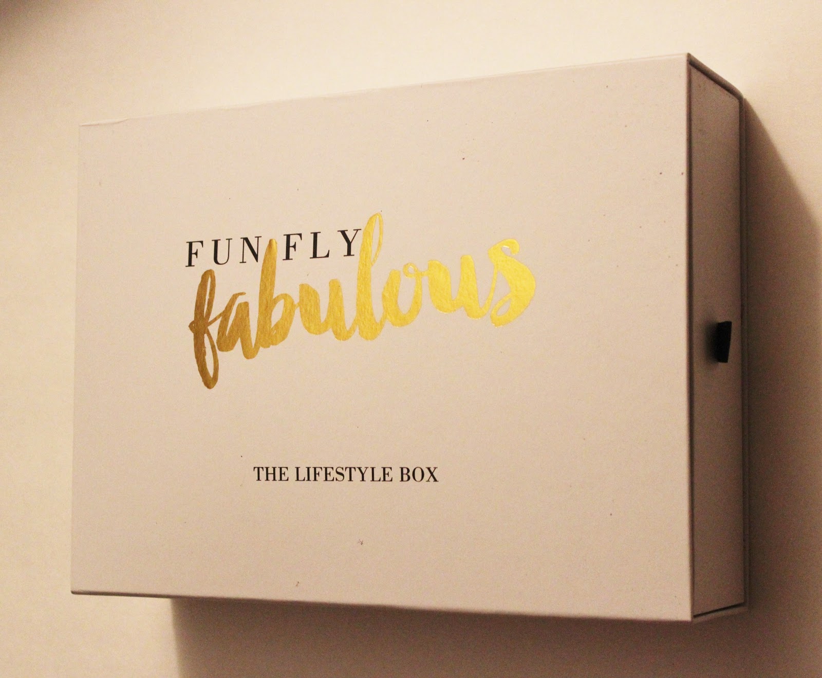 Lifestyle | December 2015 Fun Fly Fabulous Box Review | FabEllis