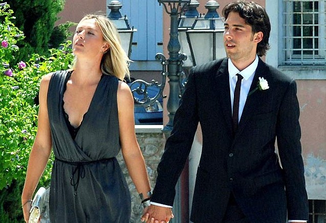 TENNIS: Maria Sharapova with Boyfriend In Pics