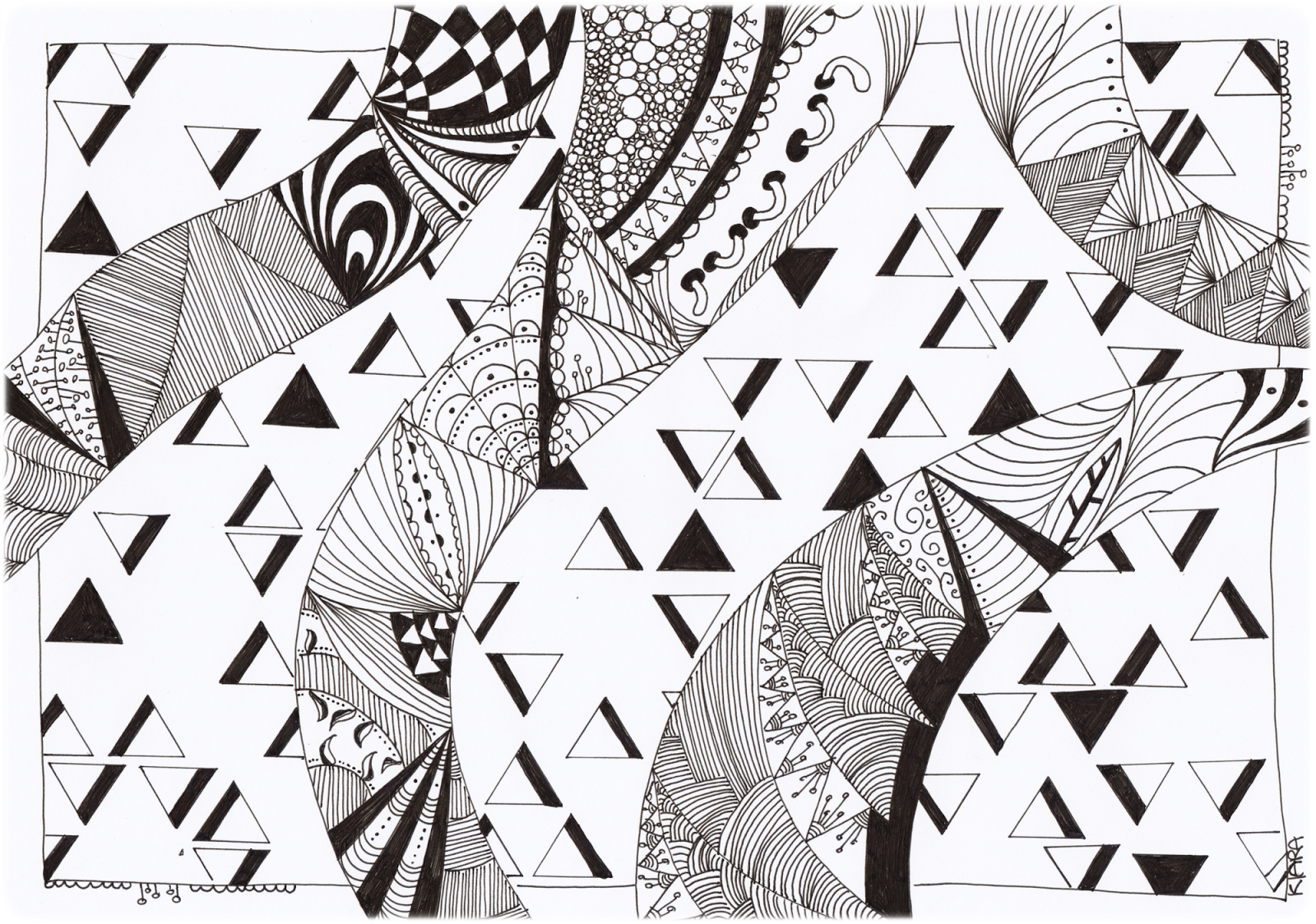 Le Creazioni di Kiara: crazy for DOODLING #42 ...TRIANGLE....