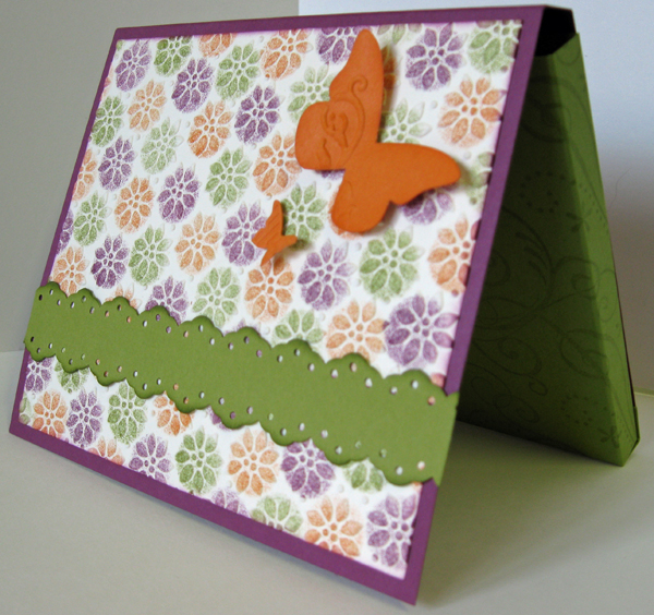 Tutorial - CD Gift Box - Tina's Creative Studio