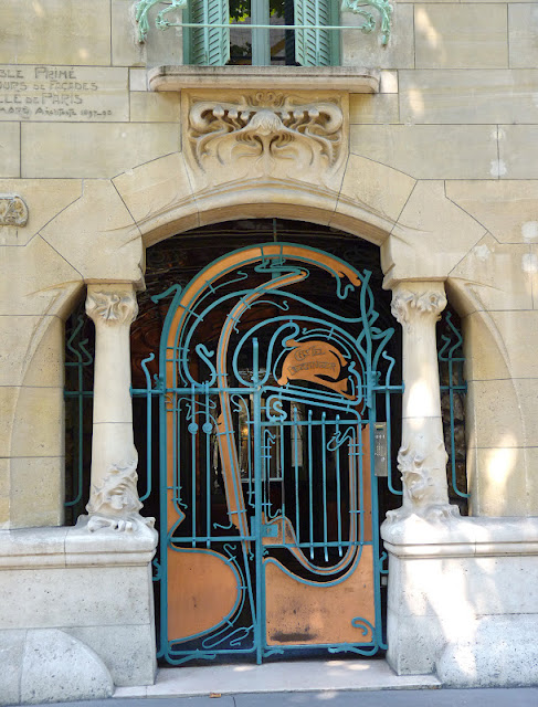 Jewel yet to find: Hector Guimard Legacy. Part 2.