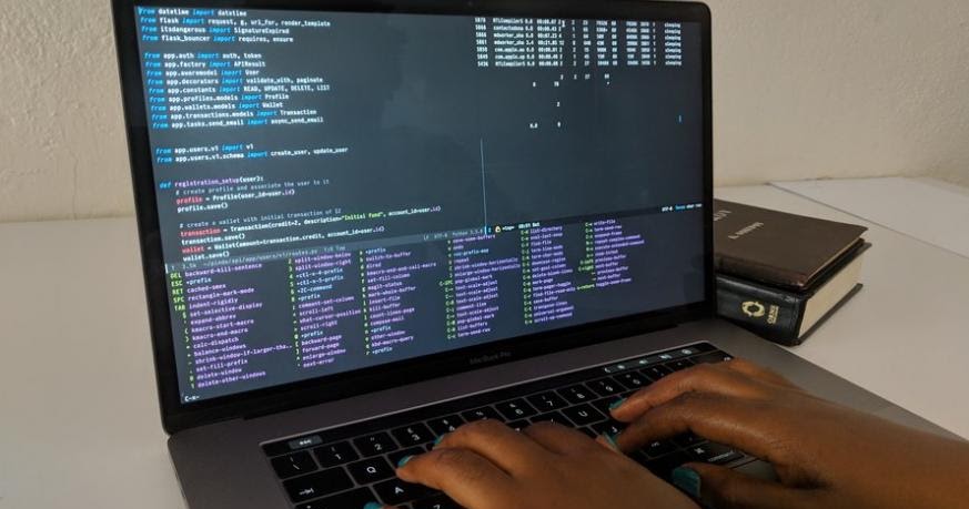 Helge Scherlund's eLearning News: Rwanda gets first public coding ...